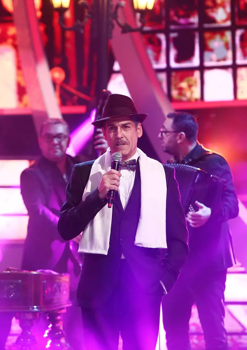 Ștefan Bănică jr. și Emilia Popescu se transformă în Gheorghe Dinică și ...