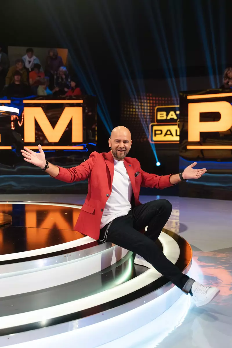 Cosmin Seleși, amintiri din perioada în care făcea sărbătorile în ...