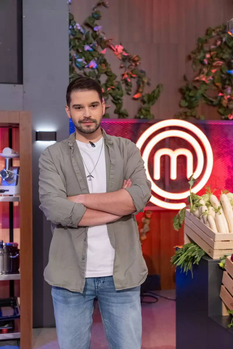 Ștefan Măchiță face furori în prima ediție MasterChef 2025. Cu ce se ocupă concurentul care le-a ...