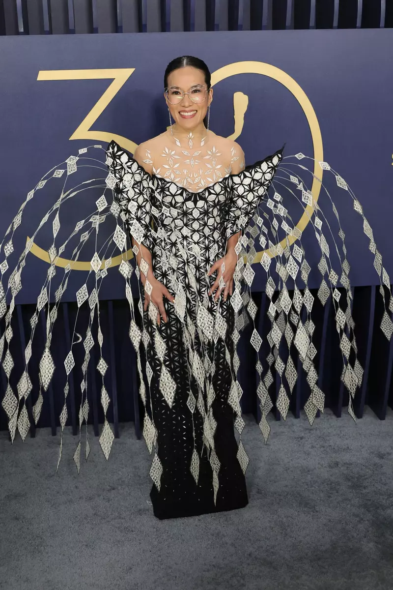 Cele mai spectaculoase ținute de la SAG Awards 2024. Emma Stone a ...