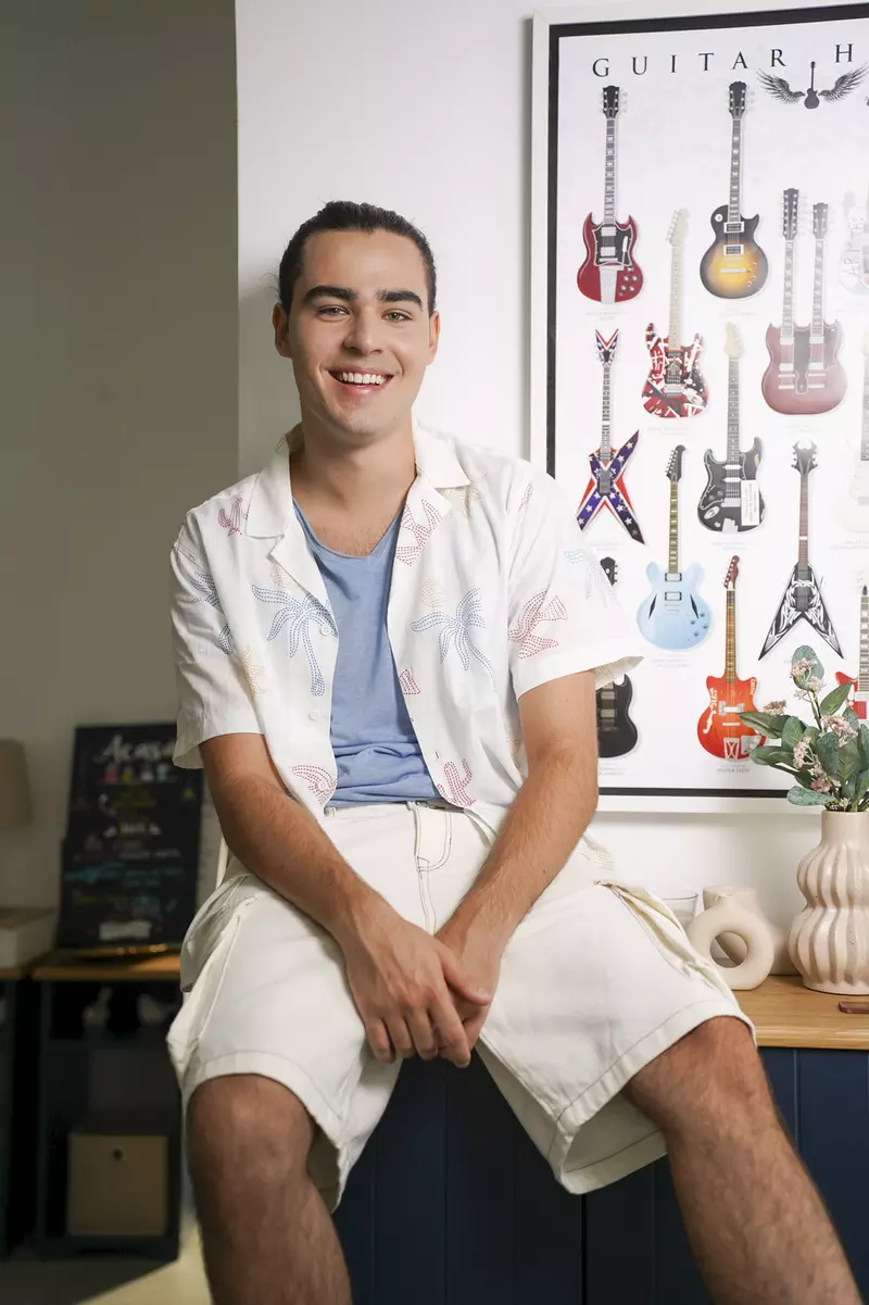 Radu Ștefan Bănică joacă în primul serial TV. Fiul lui Ștefan Bănică jr ...