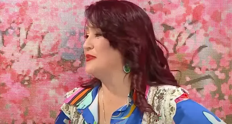 Ce fiică frumoasă are Rona Hartner. Rita Sumalya are 15 ani și a jucat ...