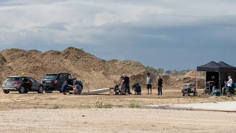 Interior zero, al doilea film regizat de Eugen Jebeleanu. Cine sunt actorii din distribuție ...