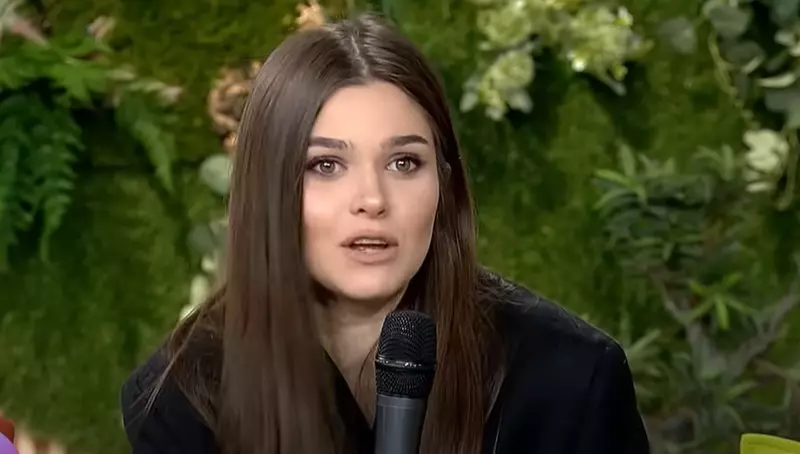 Theo Rose, cu lacrimi în ochi. Ce a spus Anghel Damian despre sarcina artistei: „Nu ai cum să ...