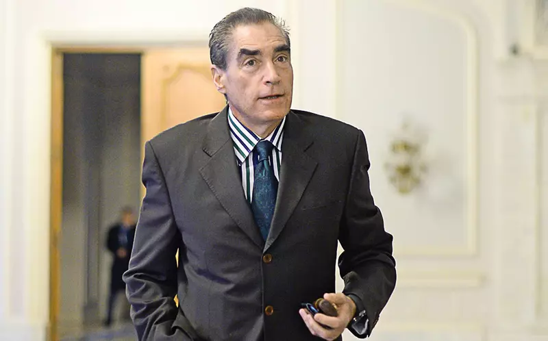 Ce pensie are Petre Roman după recalculare. Fostul premier critică dur ...