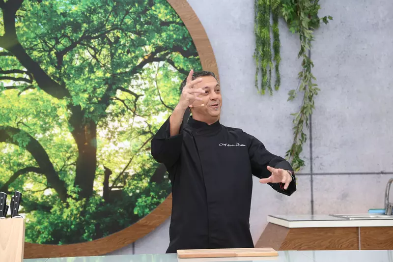 Sorin Bontea a spus cum a fost convins să semneze contractul cu PRO TV ...