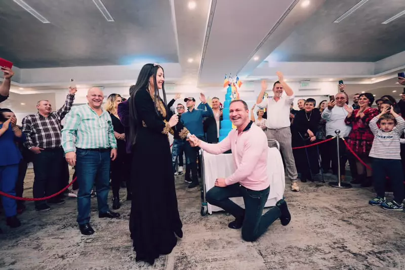 Alin Oprea s-a logodit cu Medana. Cine va fi nașul cuplului