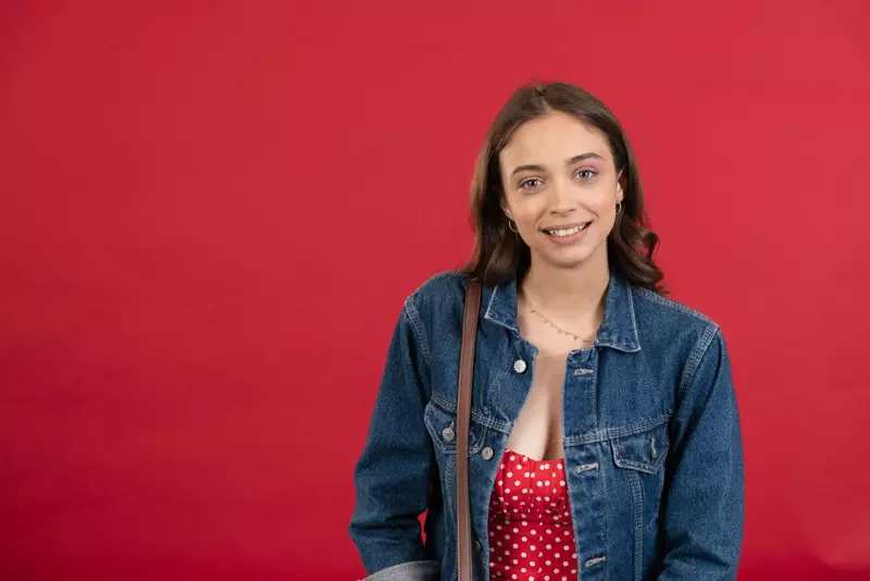 Teona Stavarachi din serialul „Groapa”: „Îmi plac provocările și nu mă ...