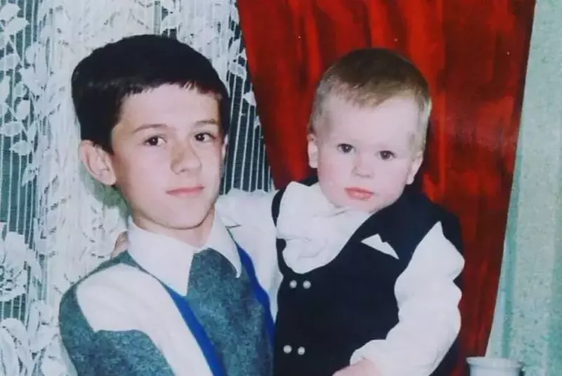 Cine este Dan, fratele lui Florin Ristei, concurent în sezonul 3 la ...