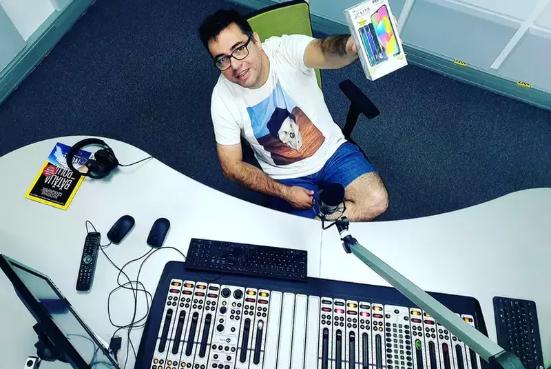 Răzvan Popescu, de la Radio Zu, și-a făcut operație de micșorare a ...