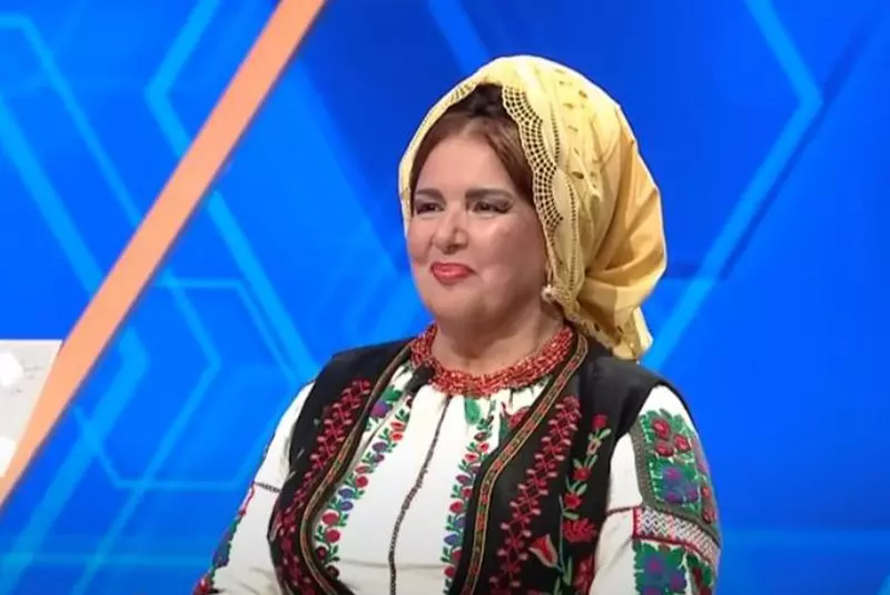 Ce trucuri de frumusețe are Daniela Condurache, la 66 de ani: "Eu mă ...