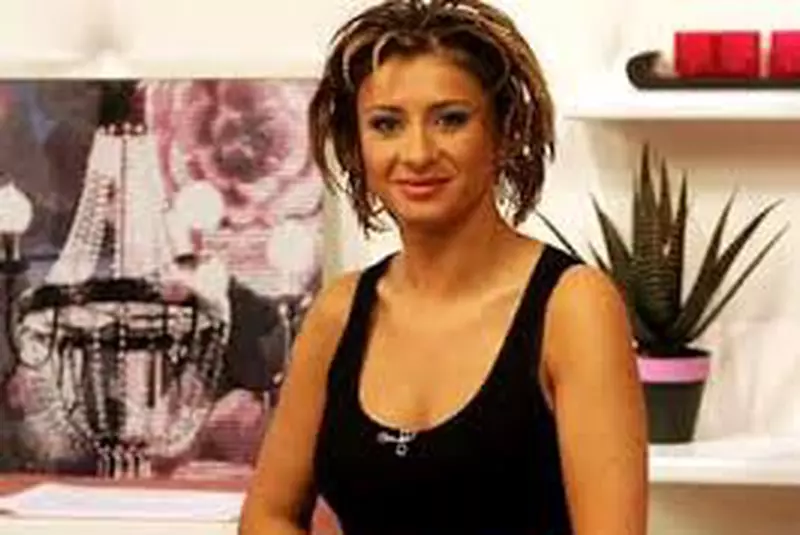 Cum arăta Anamaria Prodan înainte de operațiile estetice. Sexy impresara a trecut printr-o ...