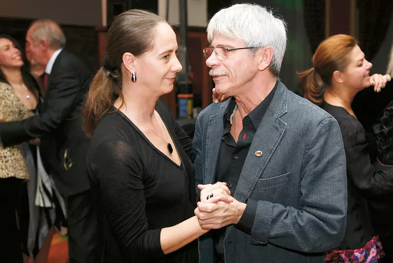 Cum arată fiica lui Gheorghe Visu. Actorul a postat o imagine rară cu ...