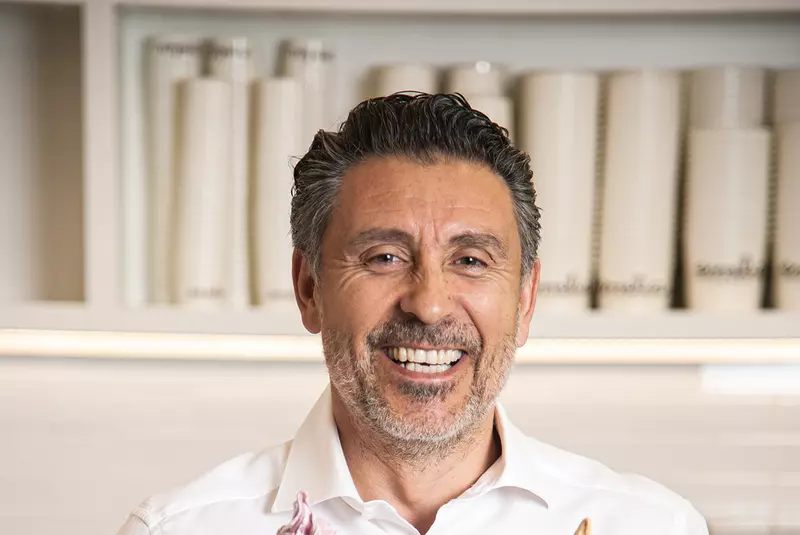 Cine este Chef Alexandru Sautner, jurat la Chefi la cuțite. Lucrează de ...