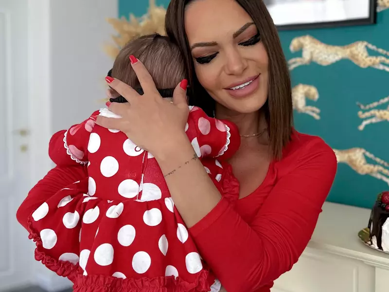 Andreea Antonescu, botez cu surprize pentru Victoria