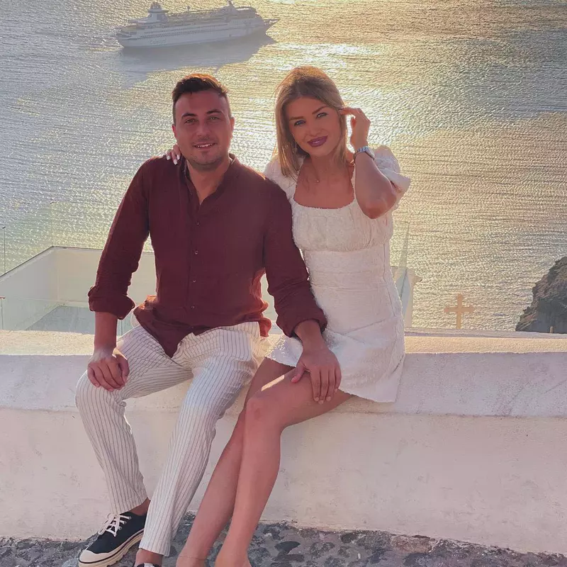 Cine este Valentin Sanfira de la „Te cunosc de undeva!”. Drama trăită ...