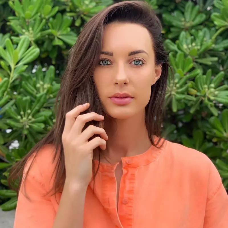 Vloggerița Emily Hartridge s-a stins din viață la vârsta de 35 de ani