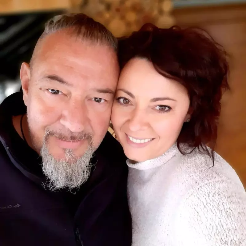 Cum arată casa lui Bodo. Solistul Proconsul s-a mutat la țară. „Nu ne ...