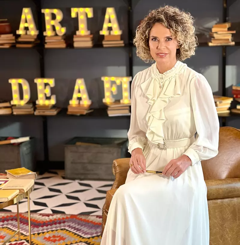 Vacanță la răcoare și înălțime pentru Mirela Vasadi. „Pe munte nu te ...