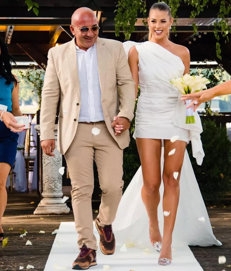 Roxana Nemeș și Călin Hagima, împreună la Untold după ce bărbatul a ...