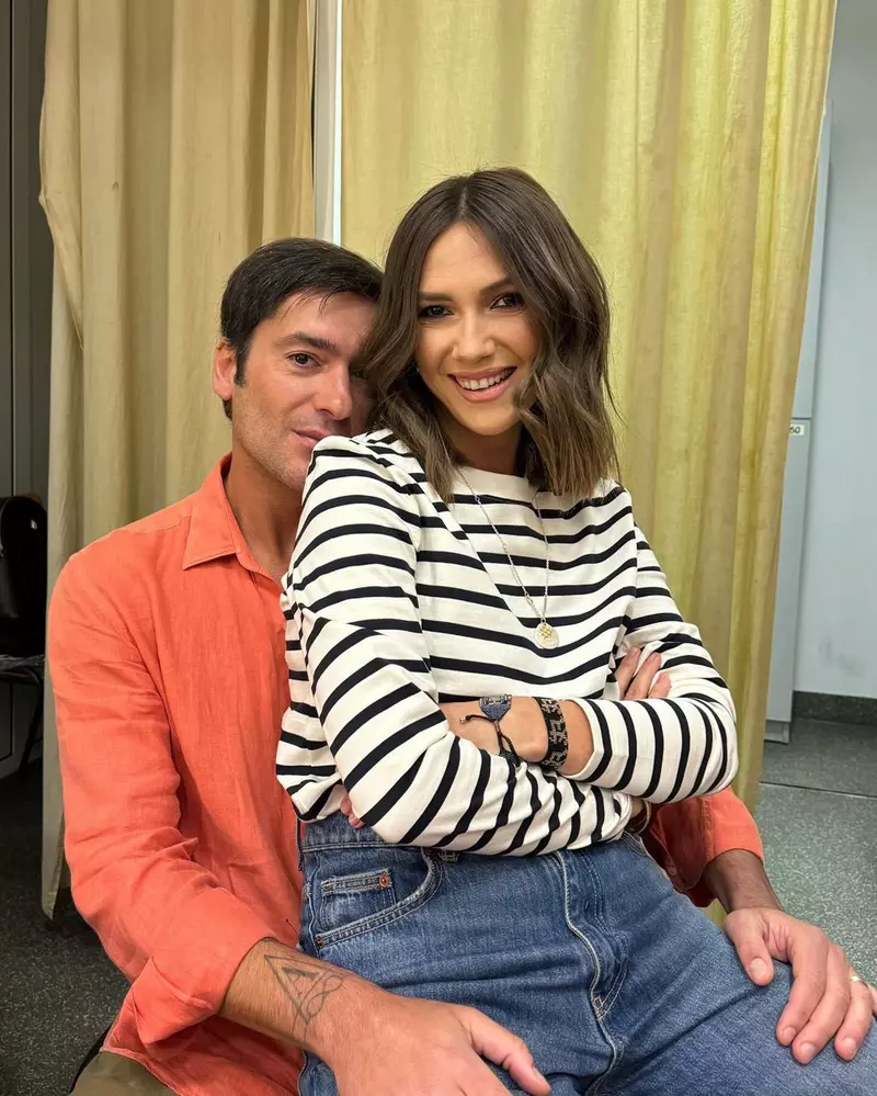 Adela Popescu, apariție superbă la nunta lui Daniel Pavel. Cum și-a ...