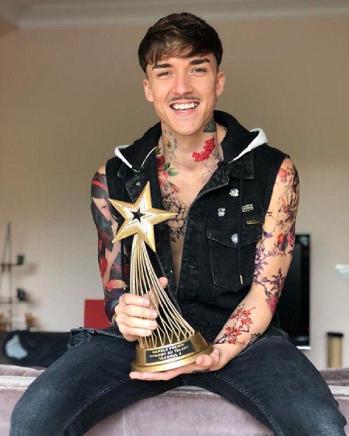 Emil Rengle spune ce face cu banii câştigaţi la Interviurile VIVA!